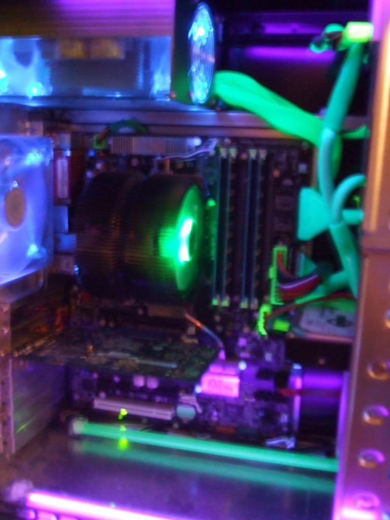 Before/After of my Wire Management Project | Overclock.net