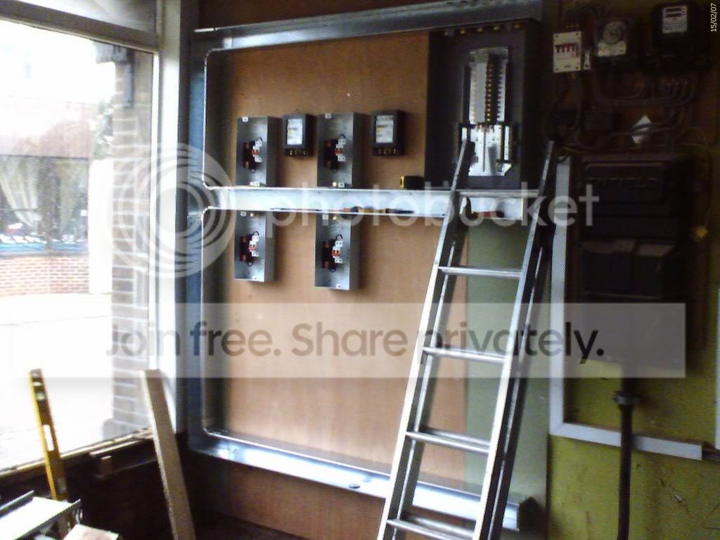 tri rated tails | Screwfix Community Forum