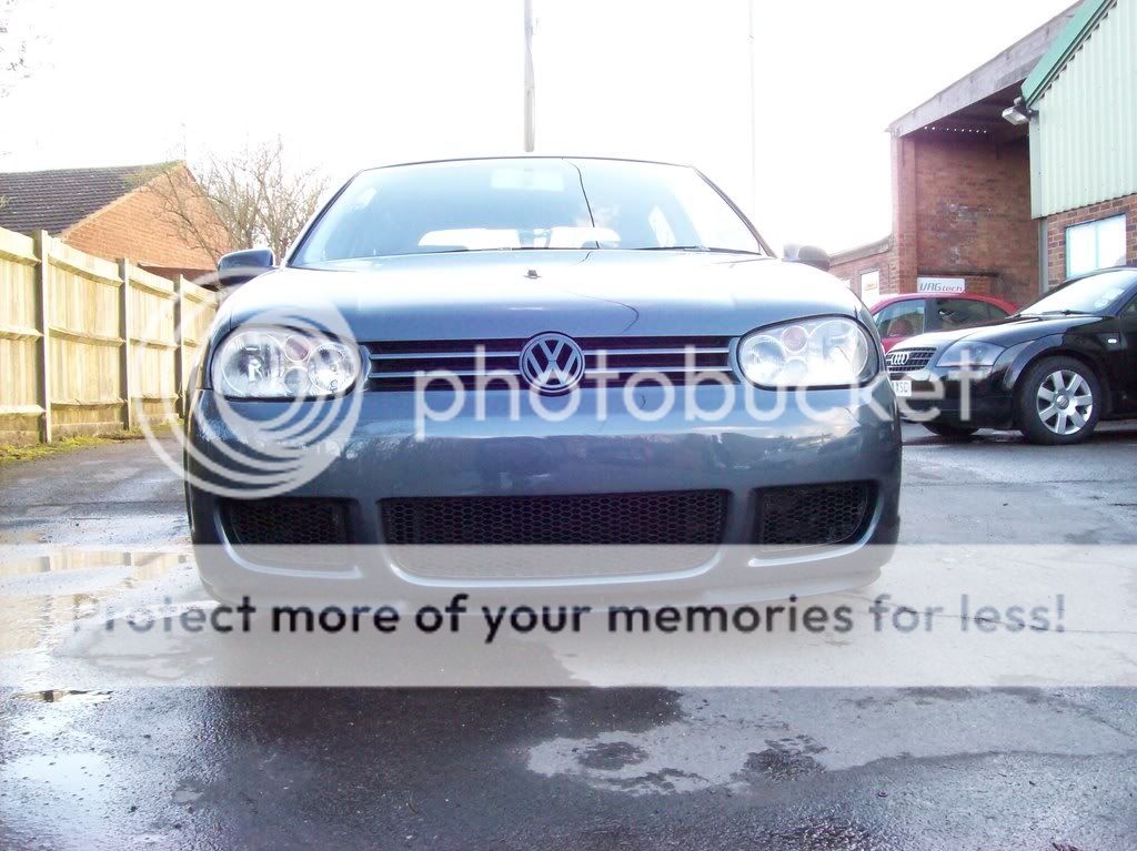 Pics of your smoothed front bumpers (mk4) | VW Golf R32 Forum